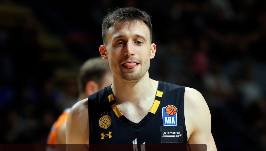 Avramović u sastavu protiv Efesa!?