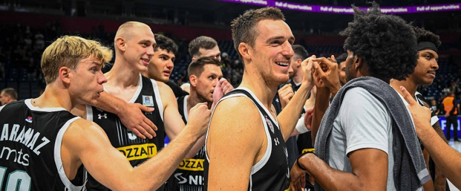 Parni valjak sutra protiv Barselone u Štark areni - Obradović: Igramo ... Parni valjak sutra protiv Barselone u Štark areni - Obradović: Igramo ...